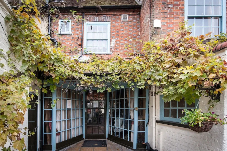Bacon Arms - Newbury