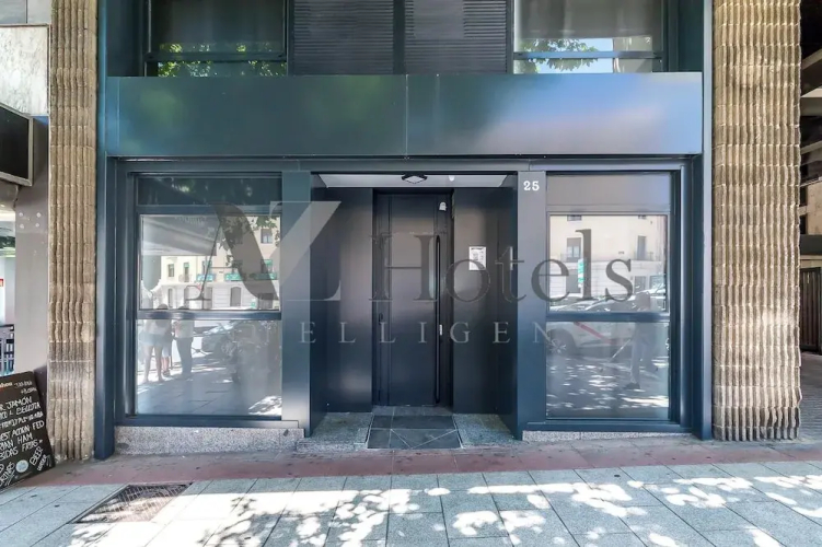 Ayz Princesa - Auto Check-in Property - Madrid