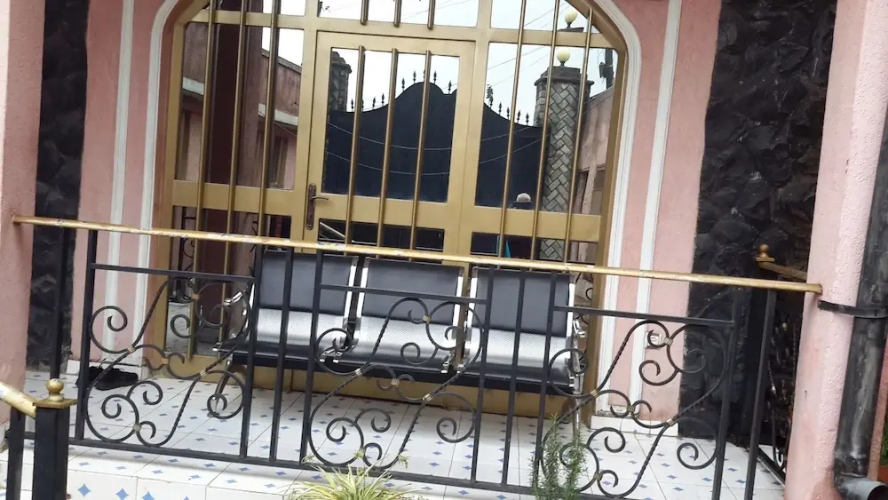 Birhan Guest House - Addis Ababa