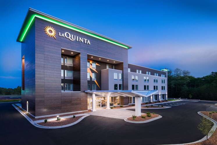 La Quinta Inn & Ste By Wyndham Wisconsin Dells- Lake Delton - Wisconsin Dells, WI