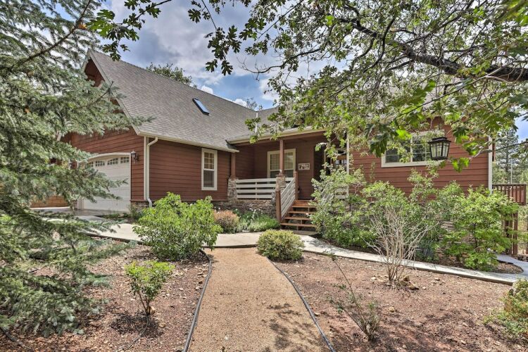 Spacious Big Bear Lake Home ~ 2 Mi To Ski Resort! - Big Bear, CA
