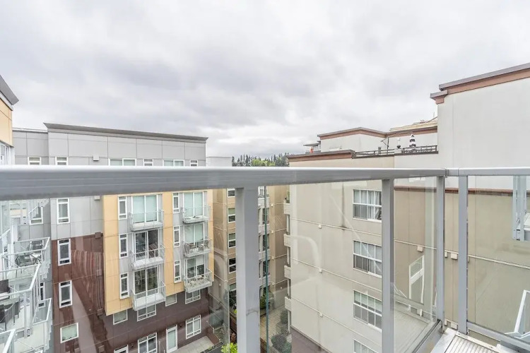 Sophari's Apartments In Bellevue - Bellevue, WA