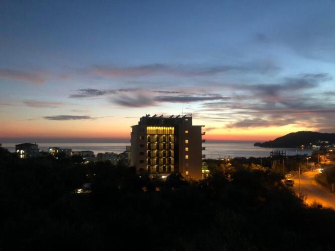 Koks’ Guesthouse - Himarë