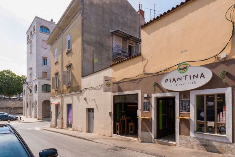 Polesana Rooms - Pula