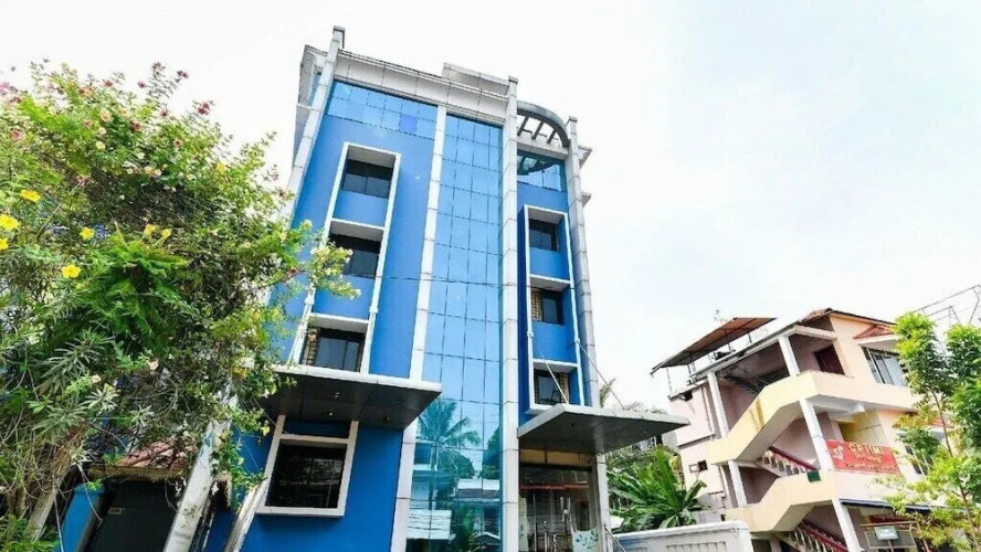 Tri Star Residency Ernakulam - Kochi, India