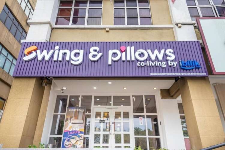 Swing & Pillows At Usj Taipan - Puchong