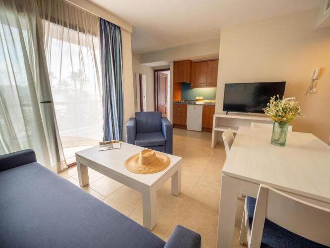 Apartamentos Prope Mare - Cala Bona