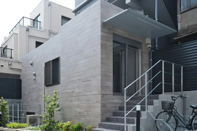 J-arc Akebonobash By Tranova - Shinjuku