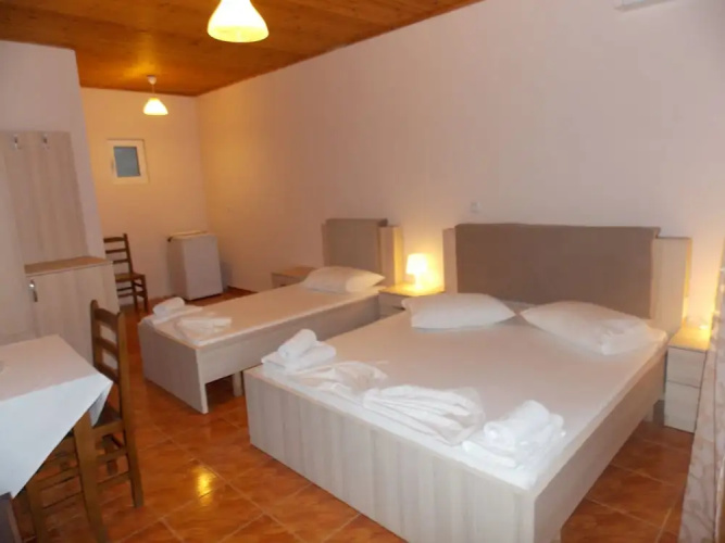 Hotel Riviera - Qeparo
