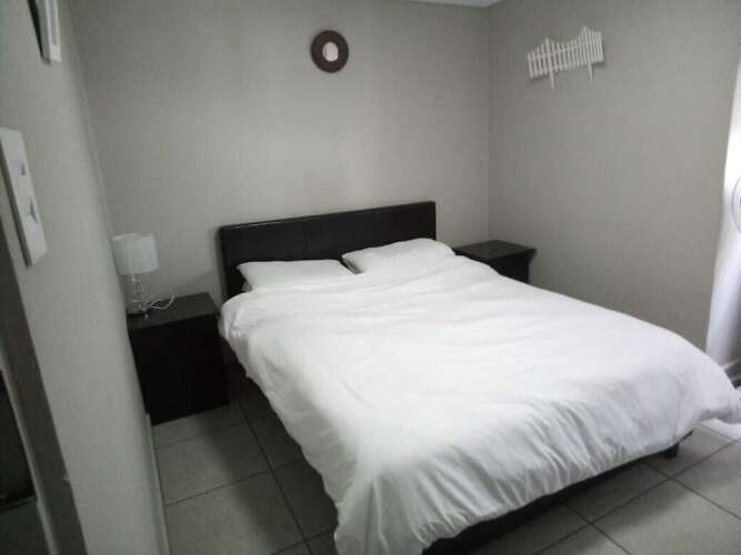 Central Sandton Apartment - Johannesburg