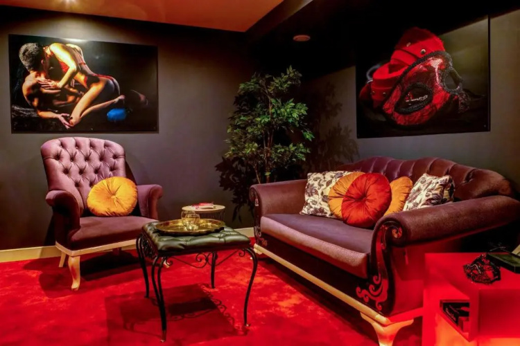 Love Hotel Toulouse : Suite Playroom - Toulouse