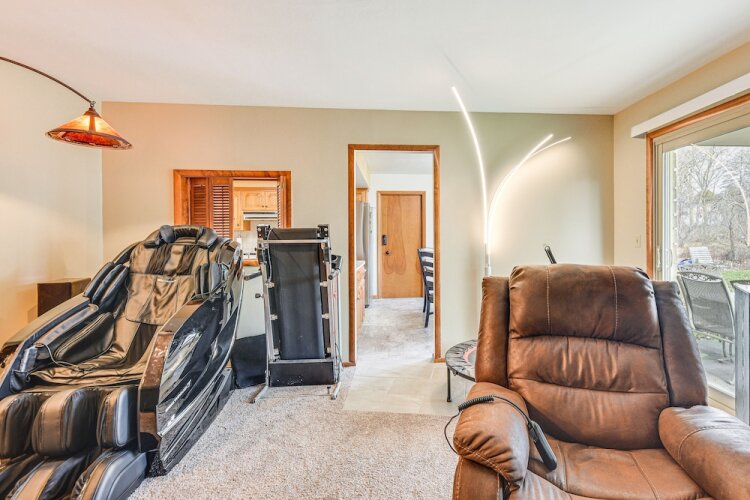 Convenient Racine Home: 4 Mi To Lake Michigan! - ラシーン, WI