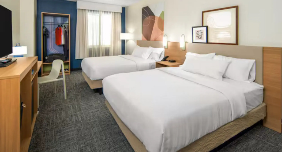 Spark By Hilton Louisville Airport - 