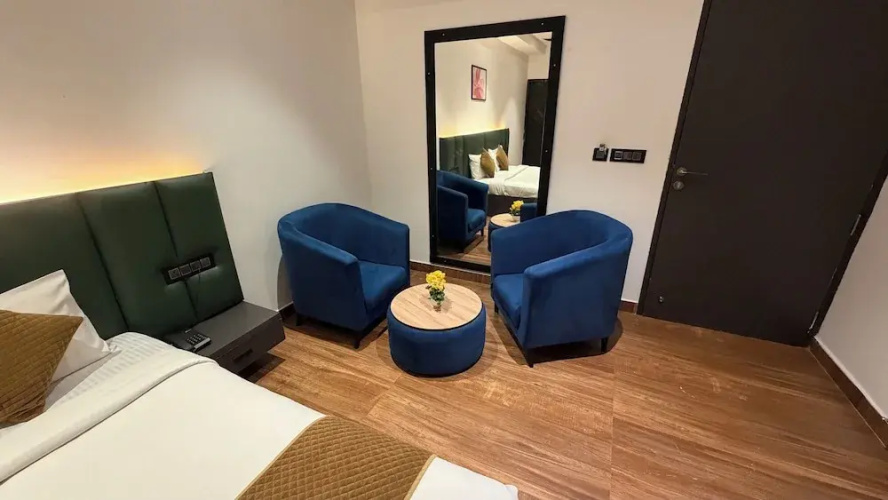 Hotel Kingdom Suites - 