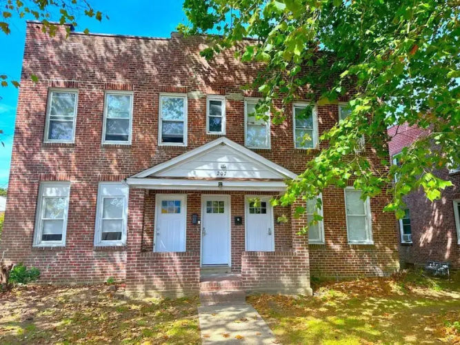 Cozy Walk Up King Bed Fast Wifi - Wilmington, DE