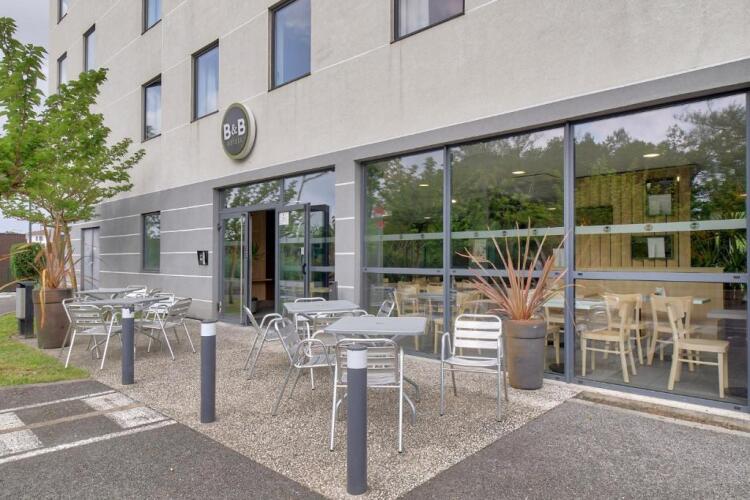 B&b Hotel Bayonne Tarnos - 庇裡牛斯山