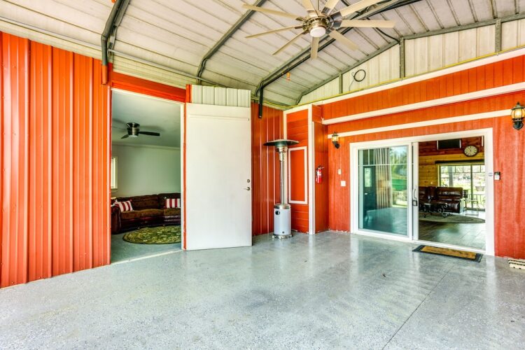 Rustic California Vacation Rental W/ Rooftop Patio - Tulare, CA