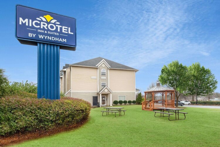 Microtel Inn And Suites Columbus North - Columbus, GA