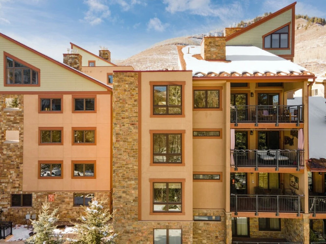 Cloud 9 By Avantstay Located At The Base Of Vail Ski Resort W/ Community Pool & Hot Tub - Vail, CO