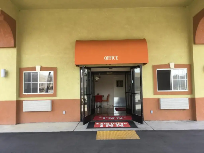 Executive Inn - Patterson, CA