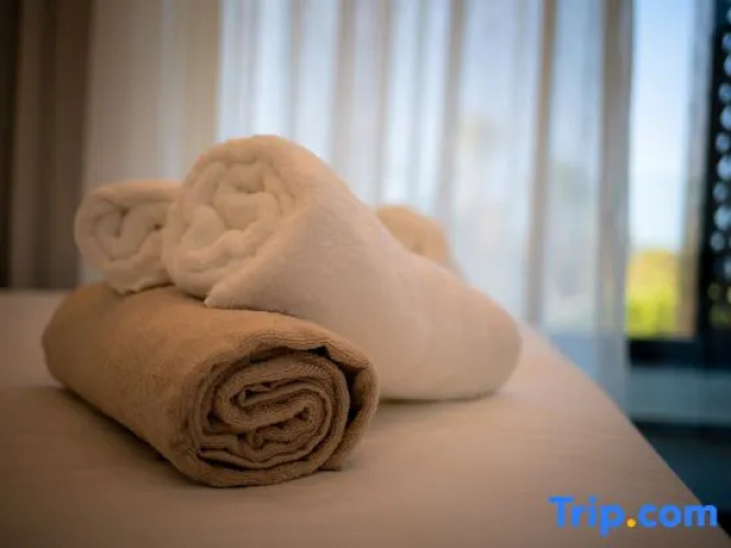 Sunrise Beachfront Villas  #1 - Паралимни