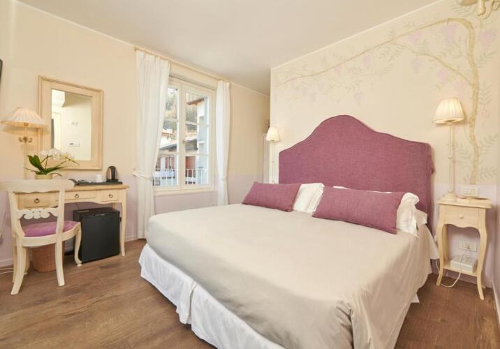 Hotel Villa Aurora - Lake Como