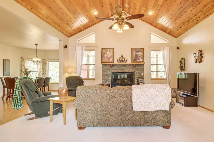 Unwind Fireside! Home 30 Mi To Sunrise Ski Resort - Pinetop-Lakeside, AZ