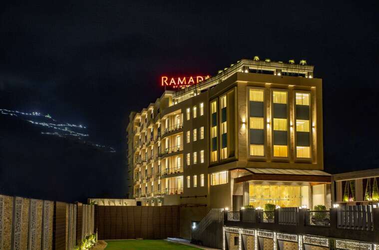 Ramada By Wyndham Katra Station Road - Katra