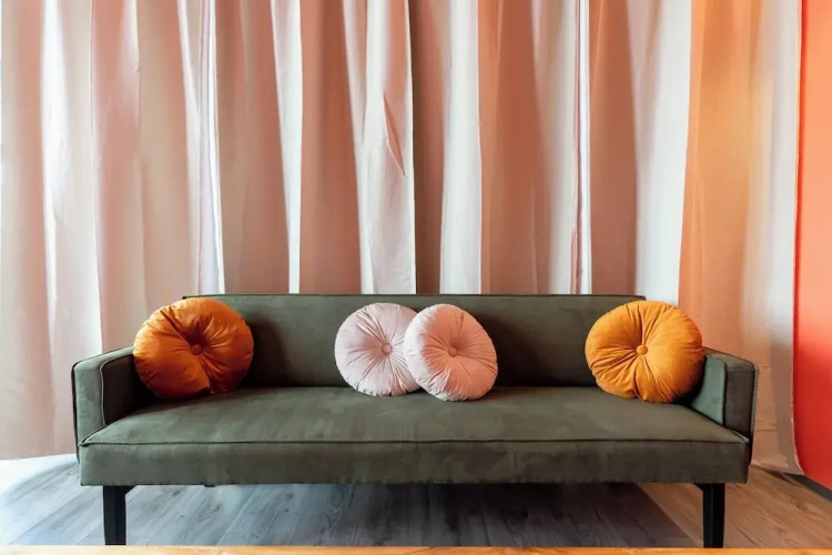 Mue Cubes - Capsule Hotel - Basel