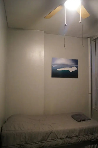 The Macaw Guesthouse - Manhattan, NY