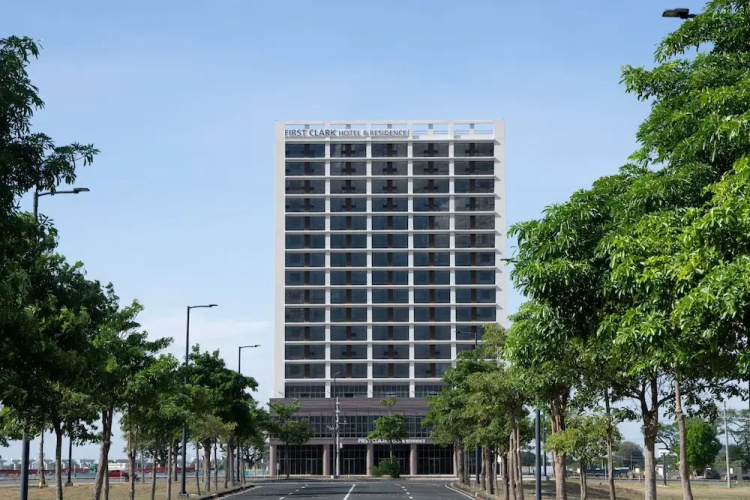 The First Clark Hotel & Residence - Angeles