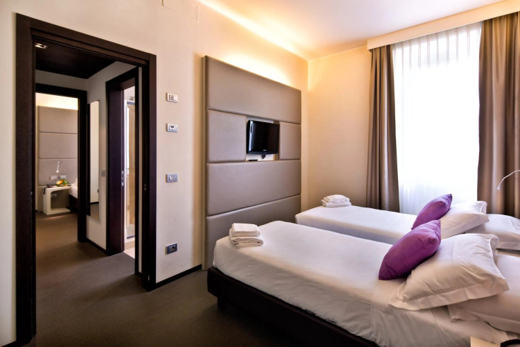 Th Assisi - Hotel Cenacolo - Umbria