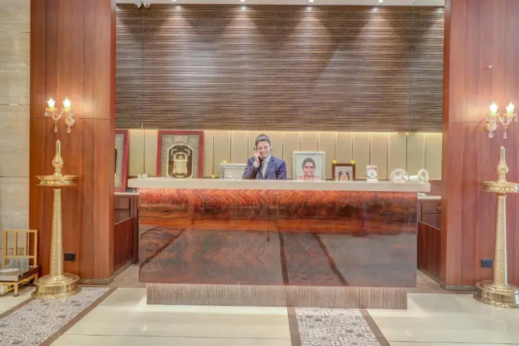 Hotel Gurudev Grand - Kalyan