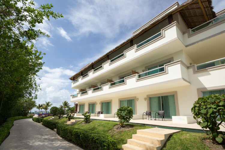 Bluebay Grand Esmeralda All Inclusive - Riviera Maya