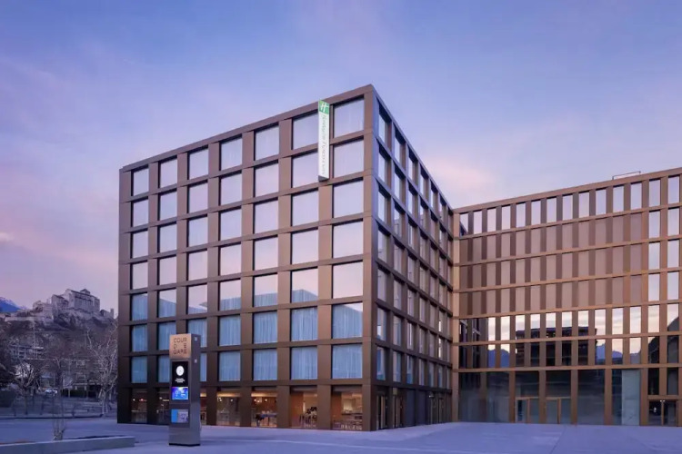 Holiday Inn Express & Suites Sion By Ihg - Sion