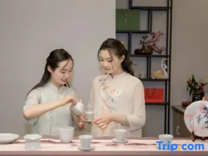 Nanyang Okey Elegant Style Hotel (Wanda Jianye Triumph Square Dushan Avenue Branch) - 난양 시
