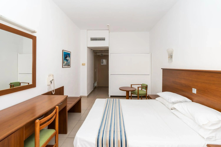 Adelais Bay Hotel - Protaras