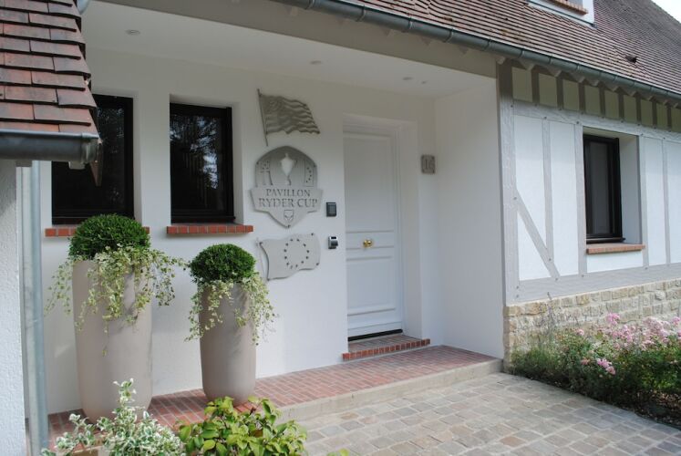 Hotel Le Grand Slam - Val-de-Reuil