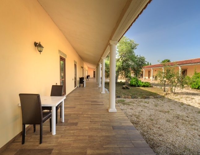 B&b Stazzi Di Gallura - Sardinien