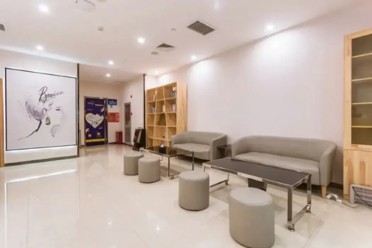 7 Days Inn ( Beijing Guomao Sihui East Metro Station) - Tongzhou
