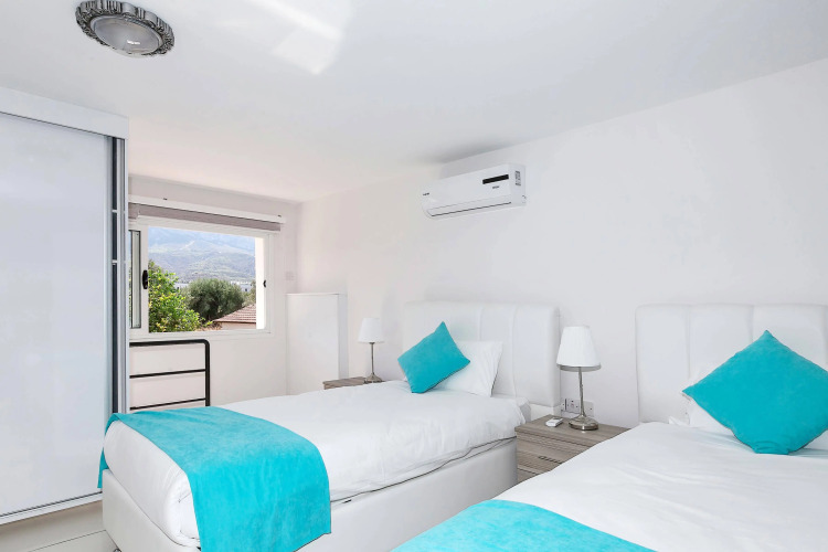 The Ship Inn Hotel And Villas - Girne