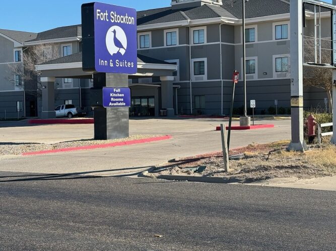 Fort Stockton Inn & Suites - フォート・ストックトン, TX