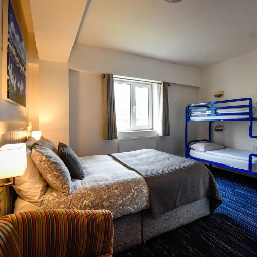 Kinlay House Eyre Square Hostel - Galway