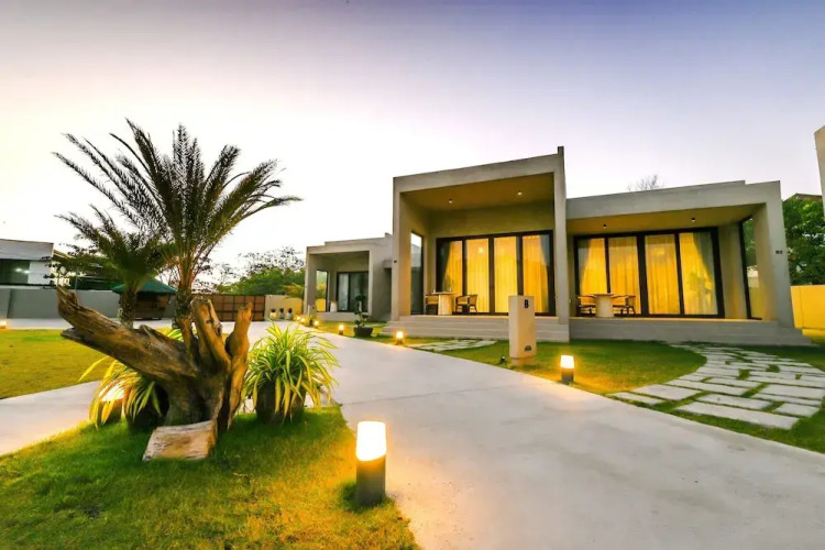 Tana Beach Villas - Lian