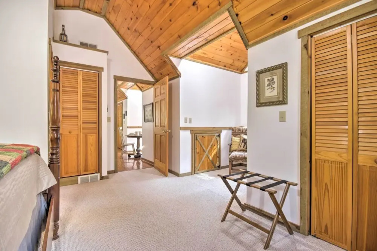 Couples Cabin - 5 Mi To Dt Berkeley Springs! - Berkeley Springs, WV