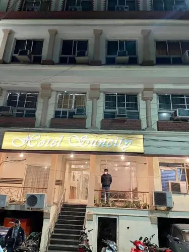 Hotel Suncity - Prayagraj