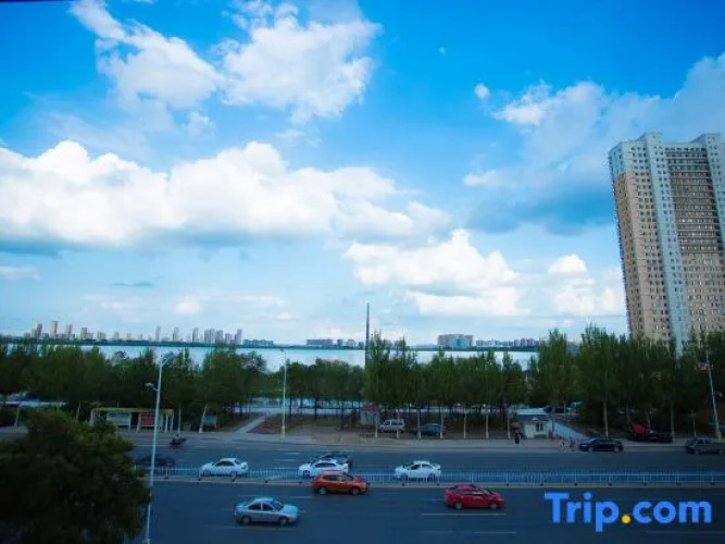 Daqing Jifeng Hotel (Binzhouhu Branch) - Daqing