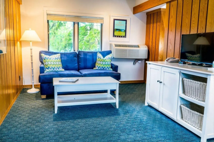 Leland Lodge - Glen Arbor, MI