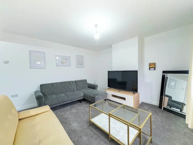 Southend Retreat King Suite - Southend-on-Sea