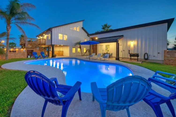 Third Sandbar By Avantstay Guest House, Pool - Port Aransas, TX